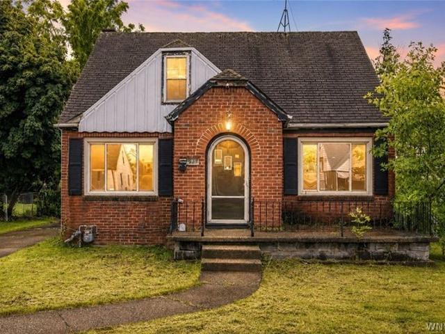 223 Phyllis Ave, Buffalo, NY 14215