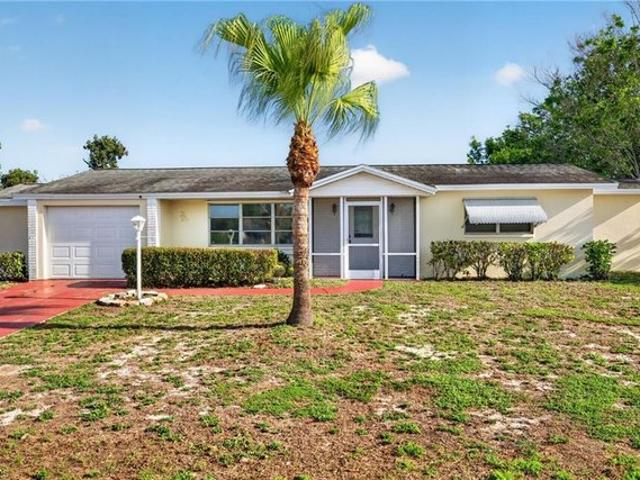 223 Punta Alta Ct, Lehigh Acres, FL 33936