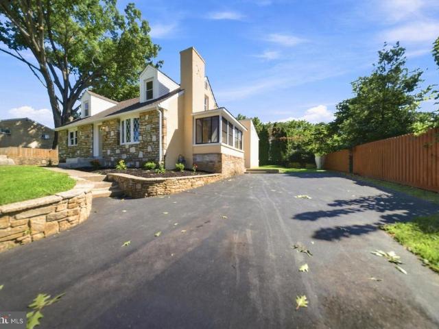 223 Rosewood Avenue