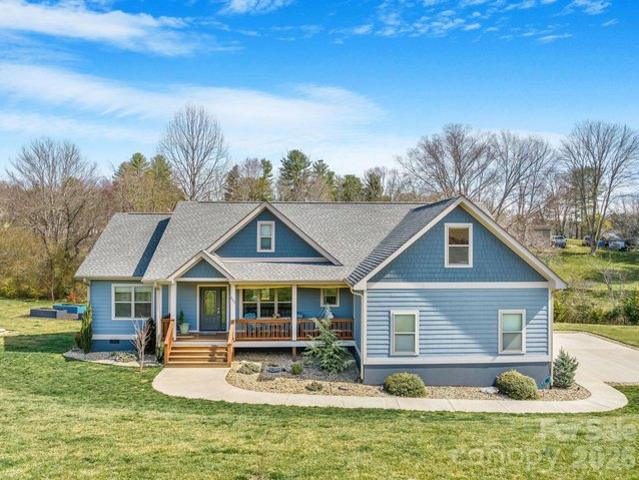 223 Reilly Dr, Leicester, NC 28748
