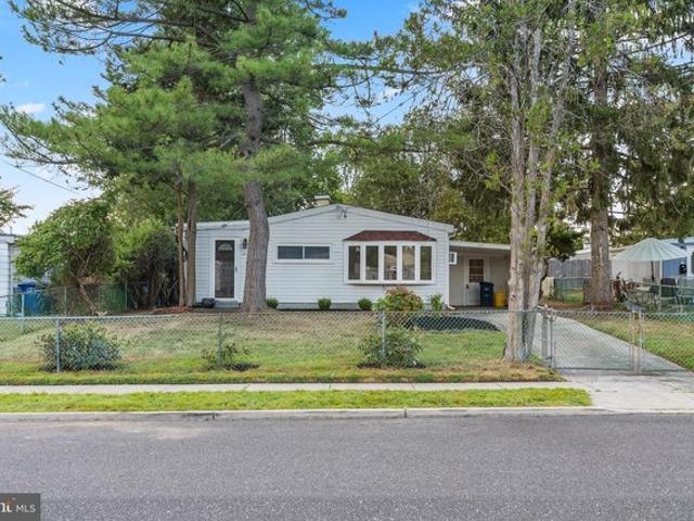 223 Ruth Ave, Maple Shade, NJ 08052