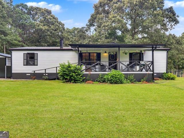 223 Russell Rd, Milner, GA 30257
