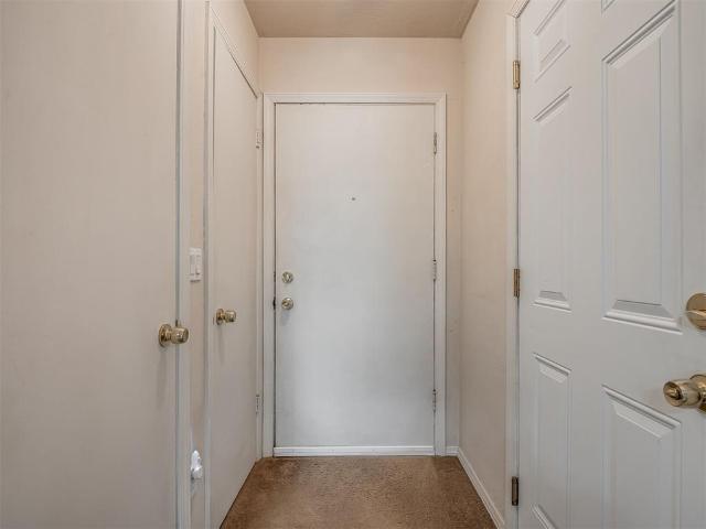 223 W 5th Street