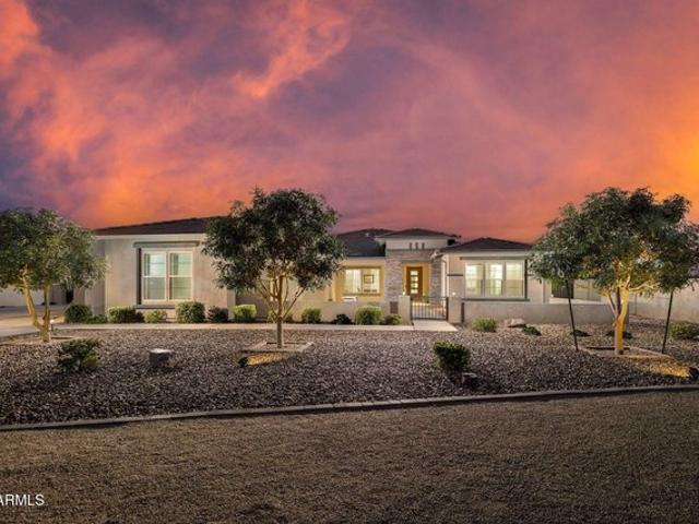 223 W Fairfield St, San Tan Valley, AZ 85143