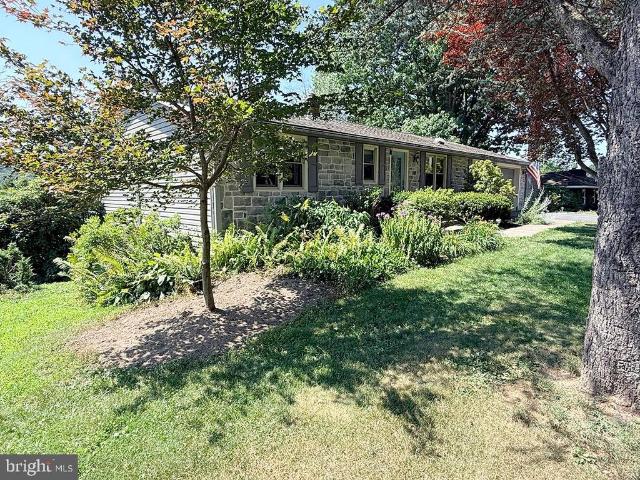 223 W High Street