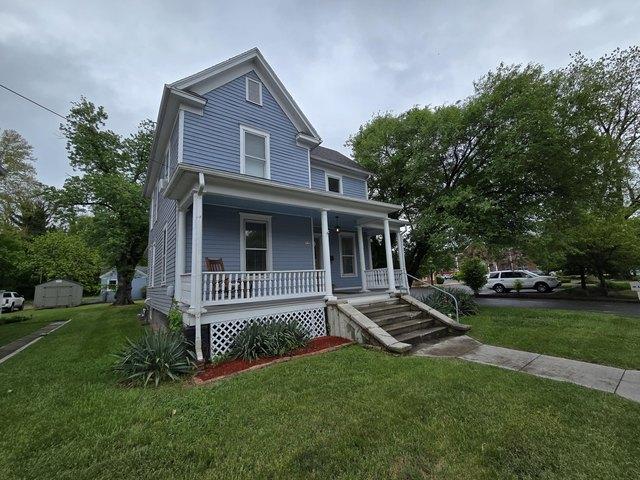 223 W Locust St, Covington, VA 24426