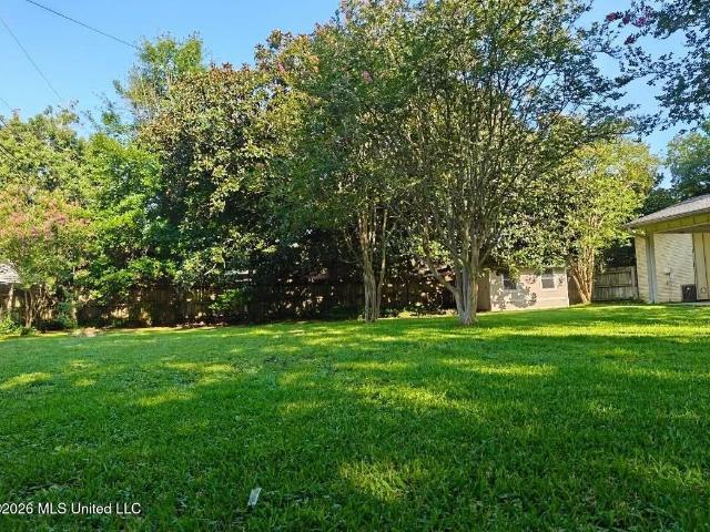 223 Woodbine