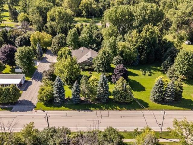223 Woodland Dr, Waupun, WI 53963