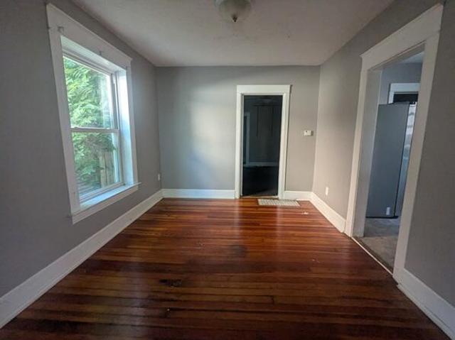 223 Woodlawn Avenue