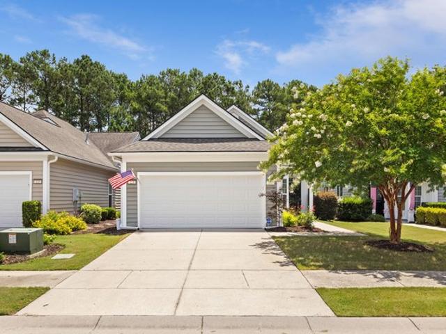 223 Waterfront Park Dr, Summerville, SC 29486