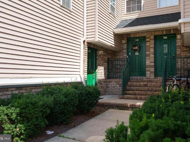 223 Tomahawk Court