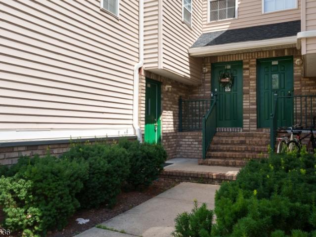 223 Tomahawk Ct