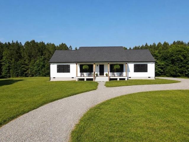 223 Vista Hill Ln, Buffalo Junction, VA 24529