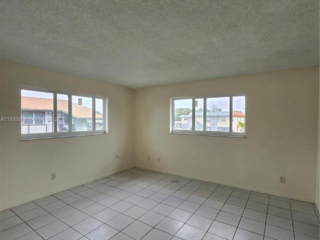 2244 Madison St, Unit 6, Hollywood, FL 33020 | MLS #A11993 | Compass