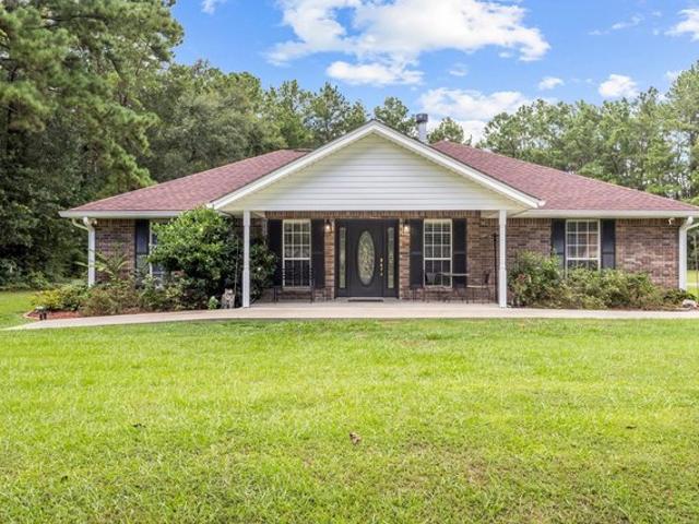 2244 Becky Ln, Kountze, TX 77625