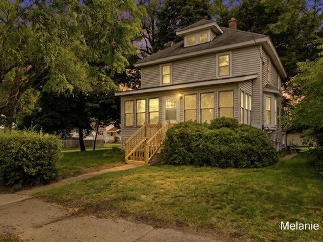 2244 Fuller Ave NE, Grand Rapids, MI 49505