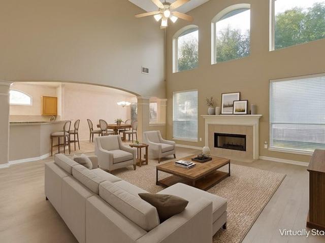 2244 Fernspring Dr, Round Rock, TX 78665
