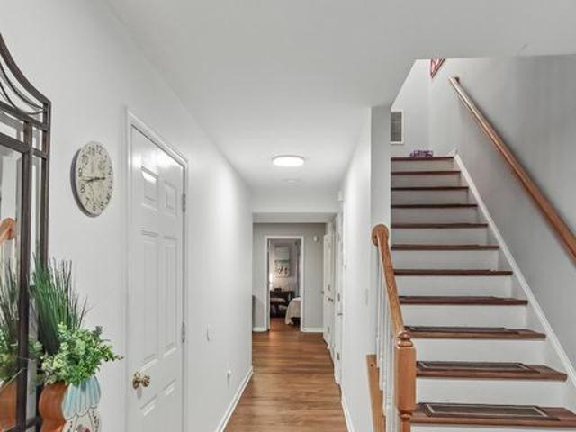 2244 forsythia dr