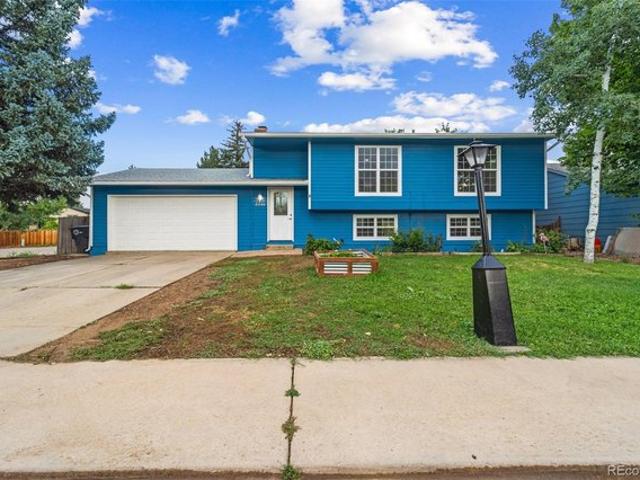2244 Grant St, Longmont, CO 80501