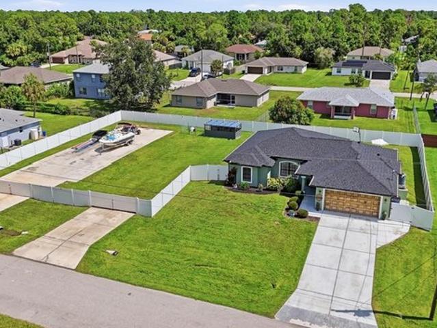 2244 Penguin Ln, North Port, FL 34286