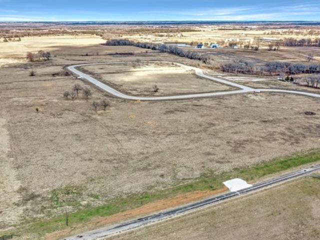 2244 Sundance Rd, Whitesboro, TX 76273