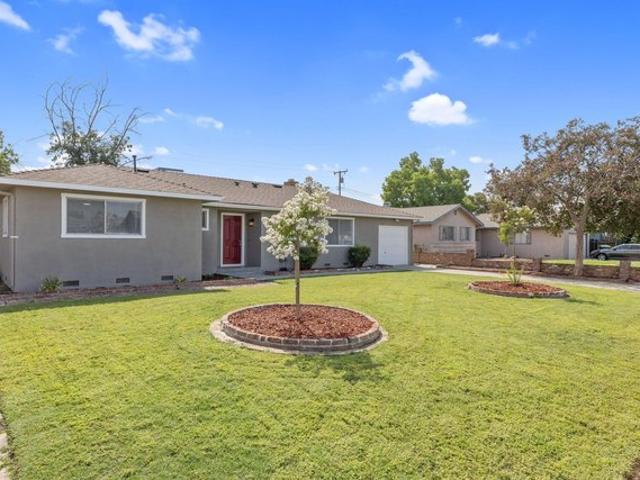 2244 S Church St, Visalia, CA 93277