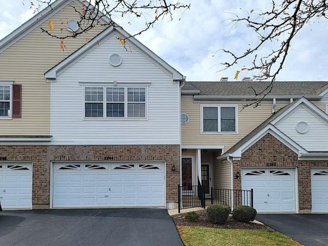 2244 S Lincoln St Unit 312, Lombard, IL 60148