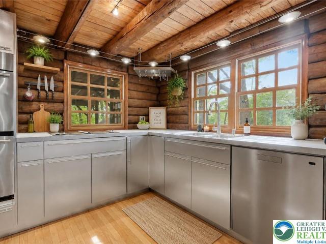2244 springtown hill Road