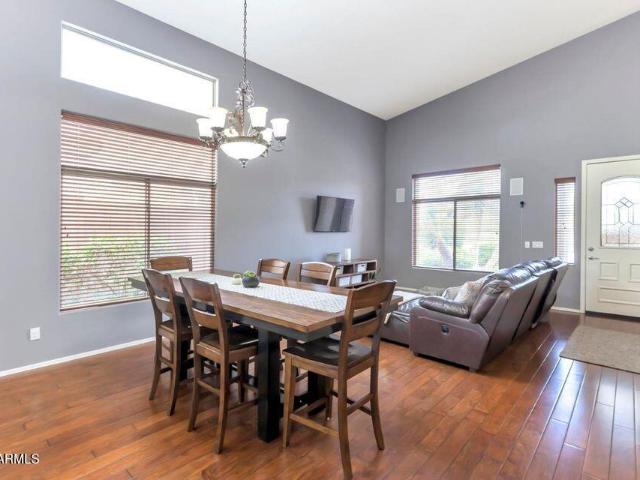 2244 W Spur Drive