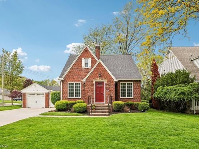2244 Winfield Ave, Rocky River, OH 44116