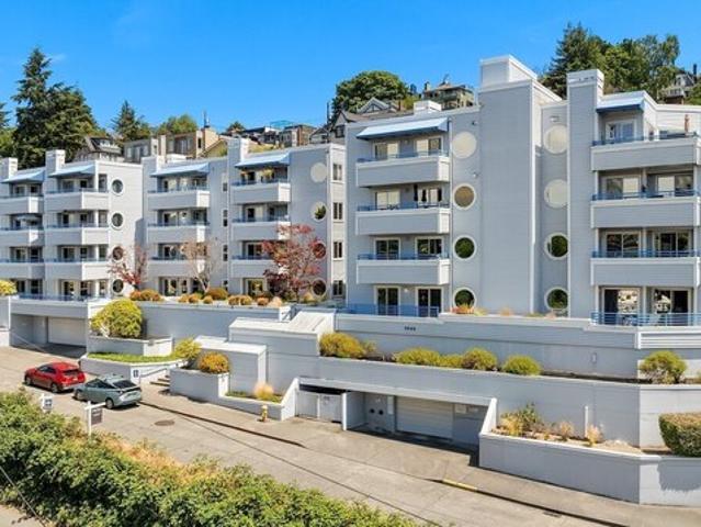 2244 13th Ave W Apt 313, Seattle, WA 98119