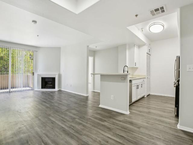 2245 Beverly Glen Blvd. 2 Bedroom Apartment for Rent at 2245 S Beverly Glen Blvd, Los Angeles, CA 90064 Westside