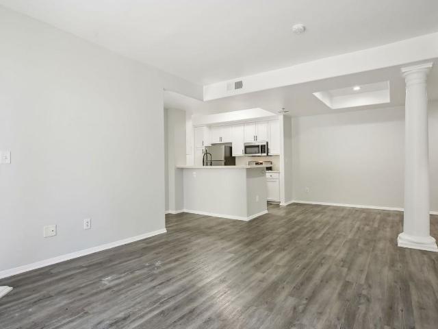 2245 Beverly Glen Blvd. 2 Bedroom Apartment for Rent at 2245 S Beverly Glen Blvd, Los Angeles, CA 90064 Westside