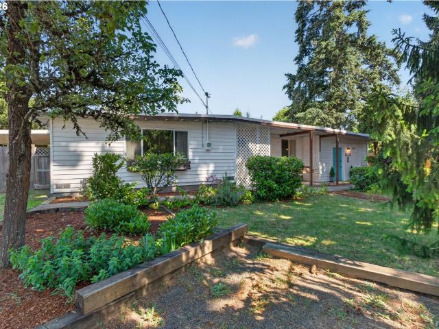 2245 devos st