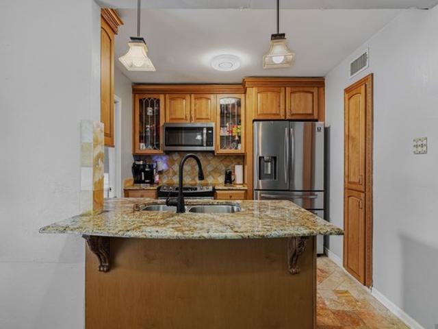 2245 King Arthur Blvd Unit 8B, Baton Rouge, LA 70816