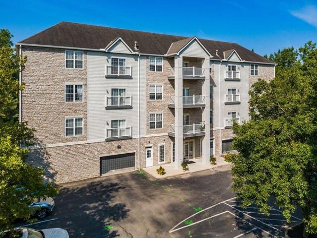 2245 Riverside Dr Unit 202, Columbus, OH 43221