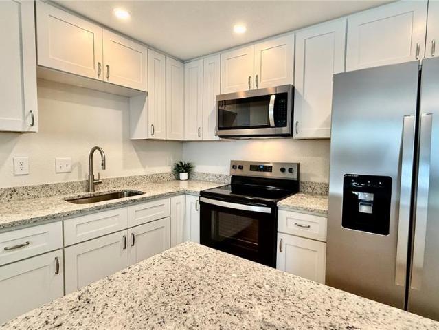 2245 W Devon Dr, Citrus Springs, FL 34434 | MLS #OM723895 | Compass