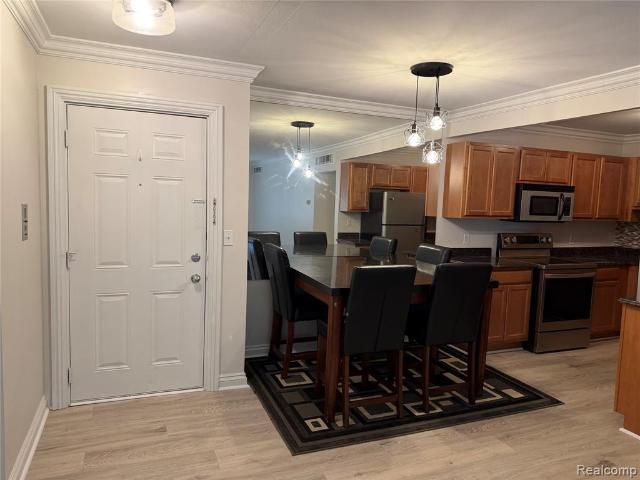 2245 Walton Boulevard # 56
