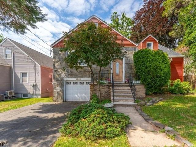 2246 Hobart St, Union Twp, NJ 07083