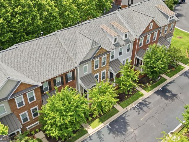 2246 Limehurst Drive NE