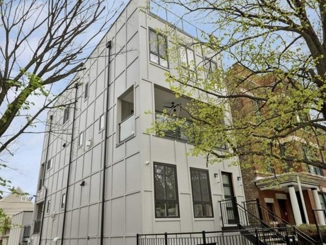 2246 W Lyndale St Unit 1, Chicago, IL 60647