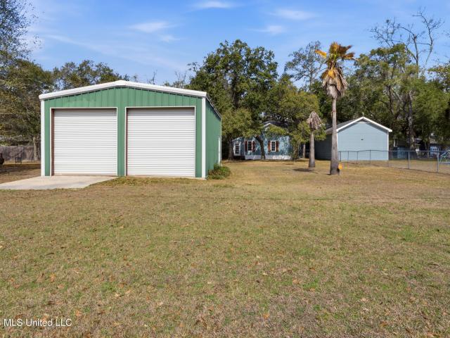 22479 Glad Acres Road