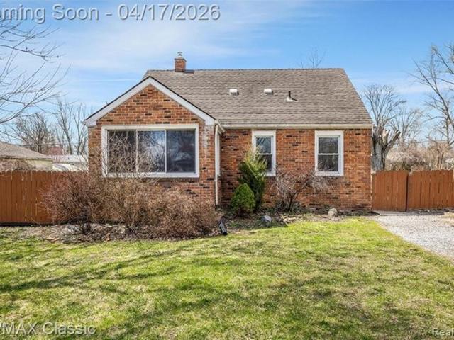 22481 Springbrook Ave, Farmington Hills, MI 48336