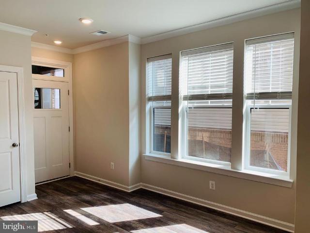 22486 Radford Point Terrace