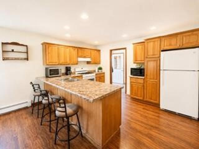 2248 N Goetze Road