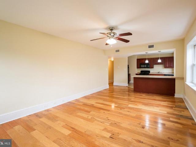 2248 Bryn Mawr # UNIT 1B