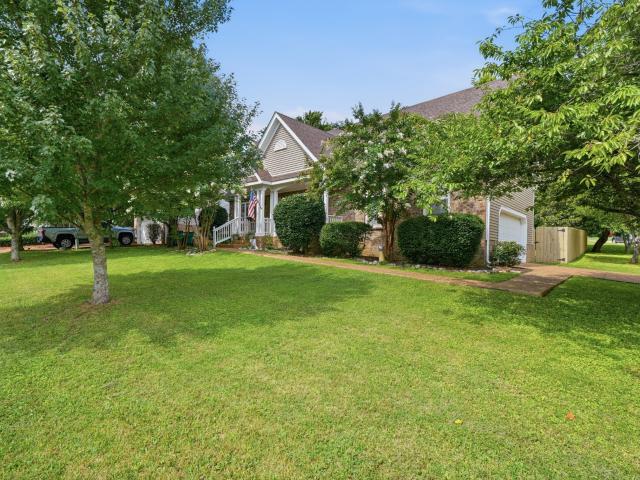 2248 Dewey Dr