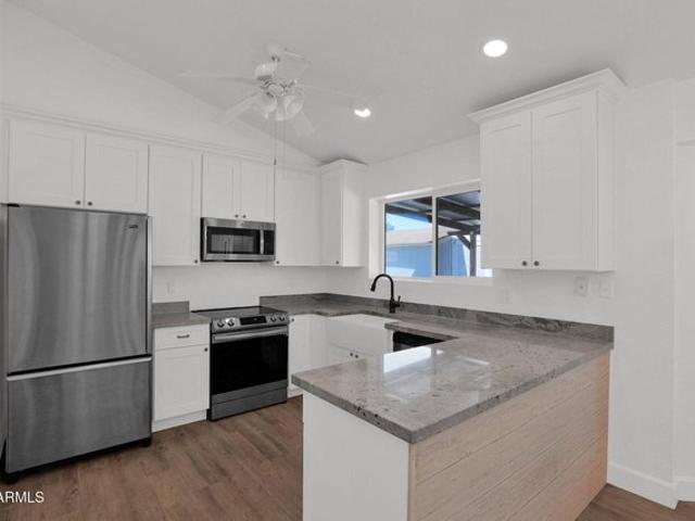 2248 E Calypso Ave, Mesa, AZ 85204