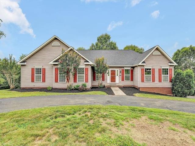 2248 Green Level Rd, Boones Mill, VA 24065