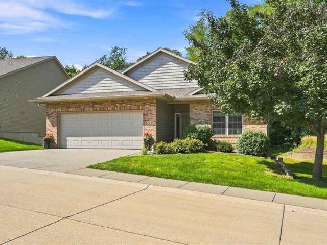 2248 Jessica Ln, Coralville, IA 52241